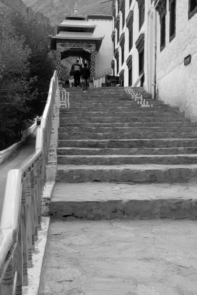 Nicolás Notovich: La vida secreta de Jesús – Futuro Pasado